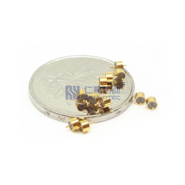 Radiused RF Hermetic GTM 7052 Glass Feedthrough | Renhotec